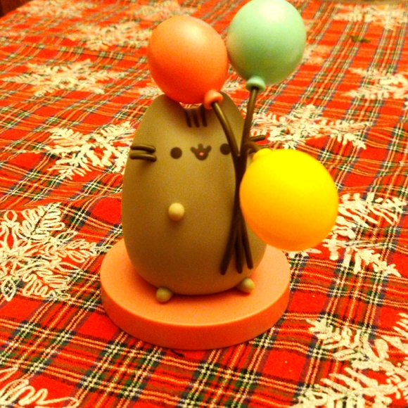 Pusheen | Toys | Pusheen With Birthday Balloons | Poshmark